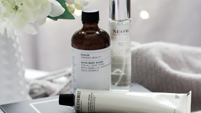 Good Housekeeping x Showcase Beauty Box + 15% Discount code – Ms ...